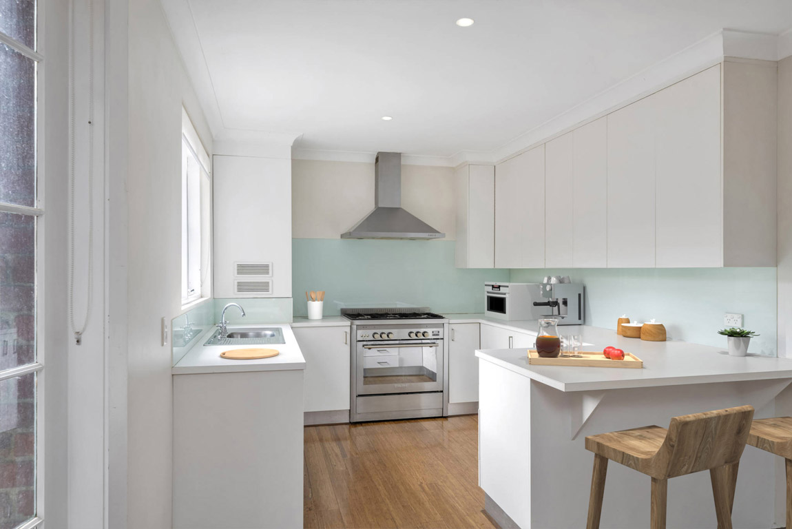 Staging a Kitchen for a Photoshoot (6 Actionable Tips)