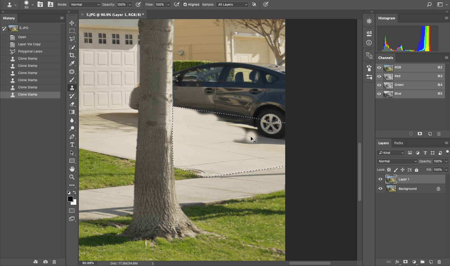 How to Remove an Object in Adobe Photoshop