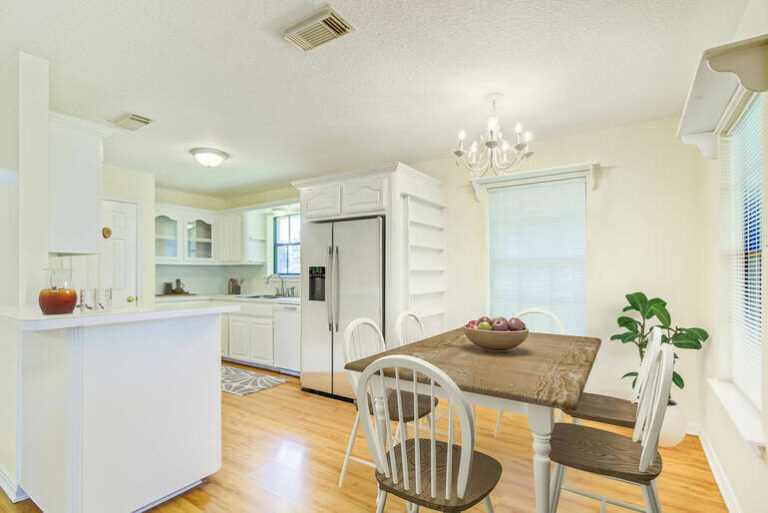 How to Virtually Stage a Kitchen With PhotoUp