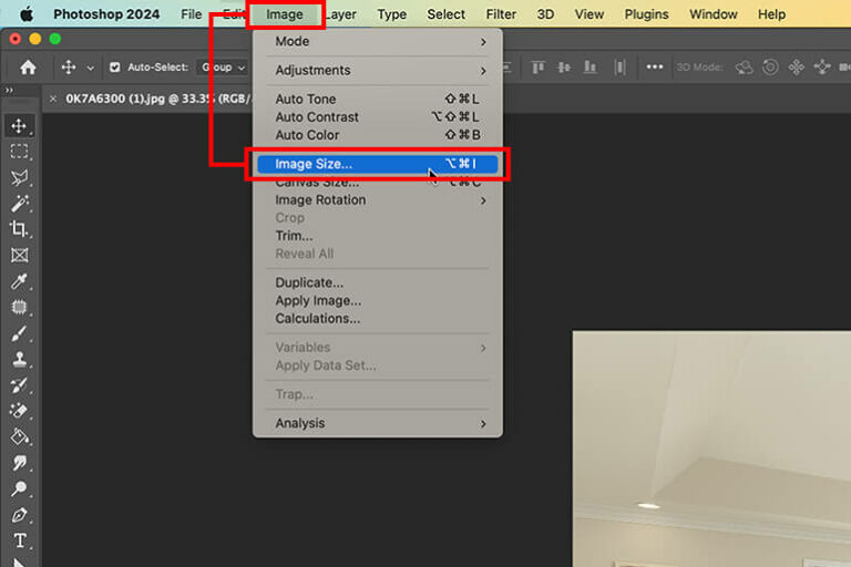 How to Scale an Image in Photoshop Without Distorting (4 Tips)